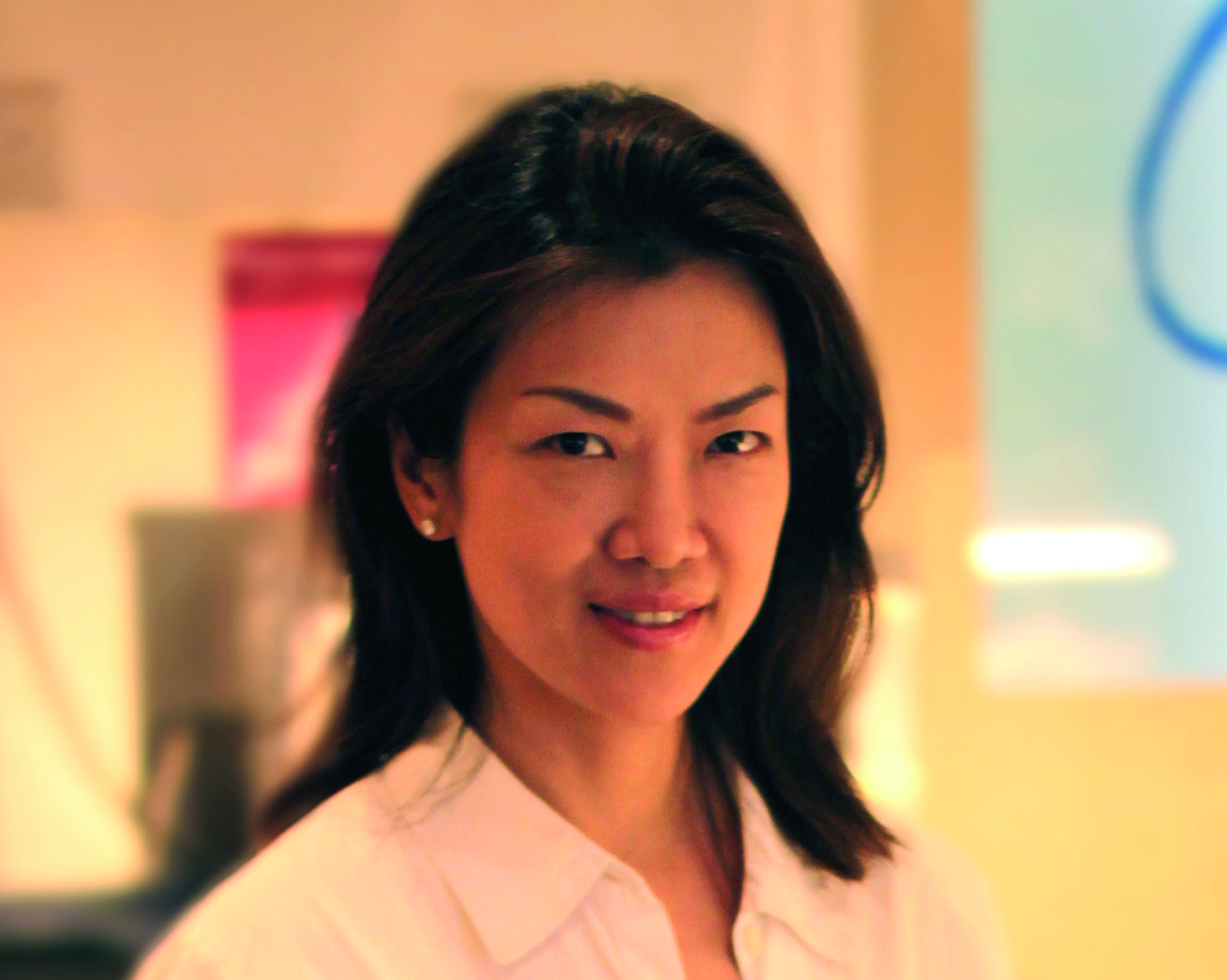 Ms. Gwen Lim / BAKING UP A Sake Storm | People | Articles | OISHII